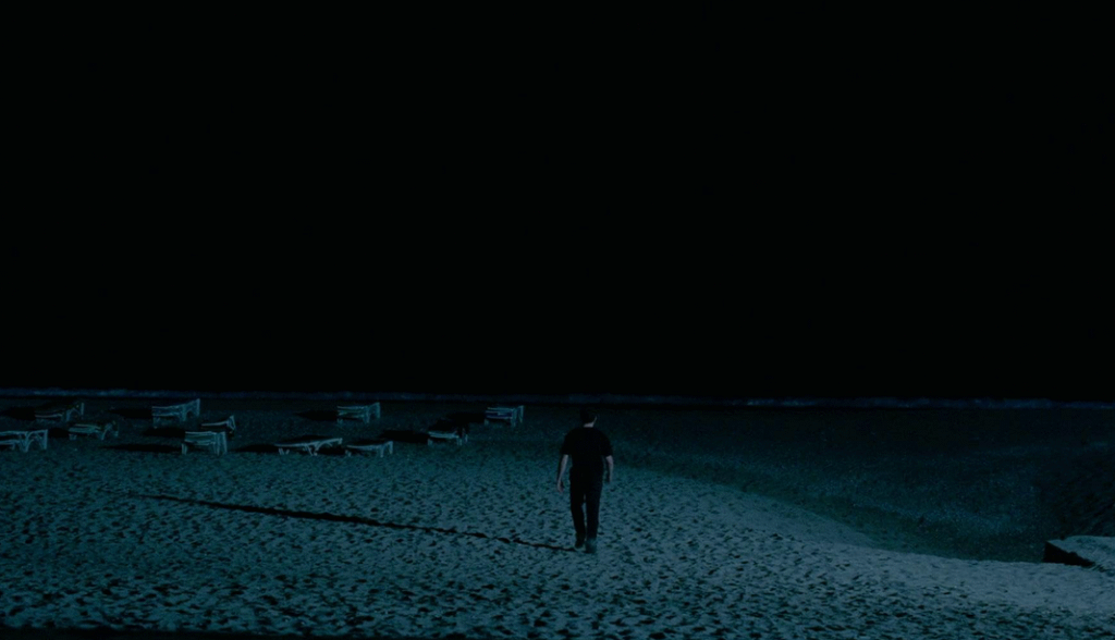 Aftersun Explained: The Ending, the Rave, Sophie's Mind | Stephan Joppich